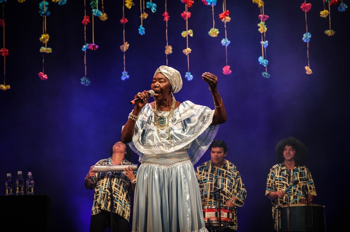 Cirandeira Lia de Itamaracá faz apresentação gratuita no Sesc em