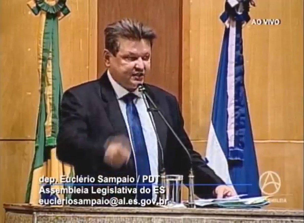 Deputados do ES vetam projeto que proíbe nudez em mostras de arte Espírito Santo G