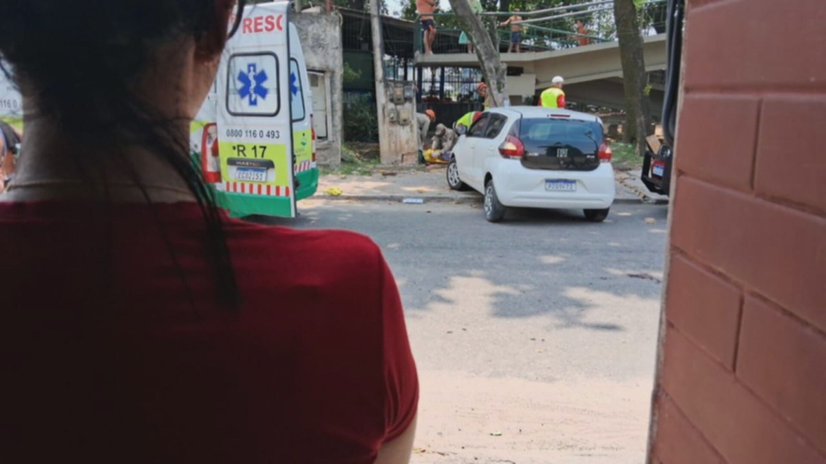 Homem morre e outros três ficam feridos após atropelamento em Duque de