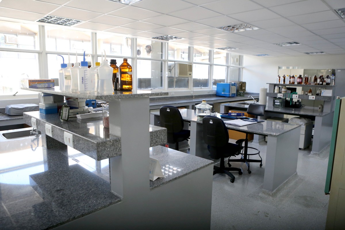 Laboratório da rede pública do DF passa a funcionar 24 horas para
