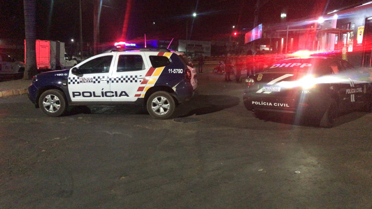 Homem Morre E Outro Fica Ferido Depois De Serem Baleados Em Primavera