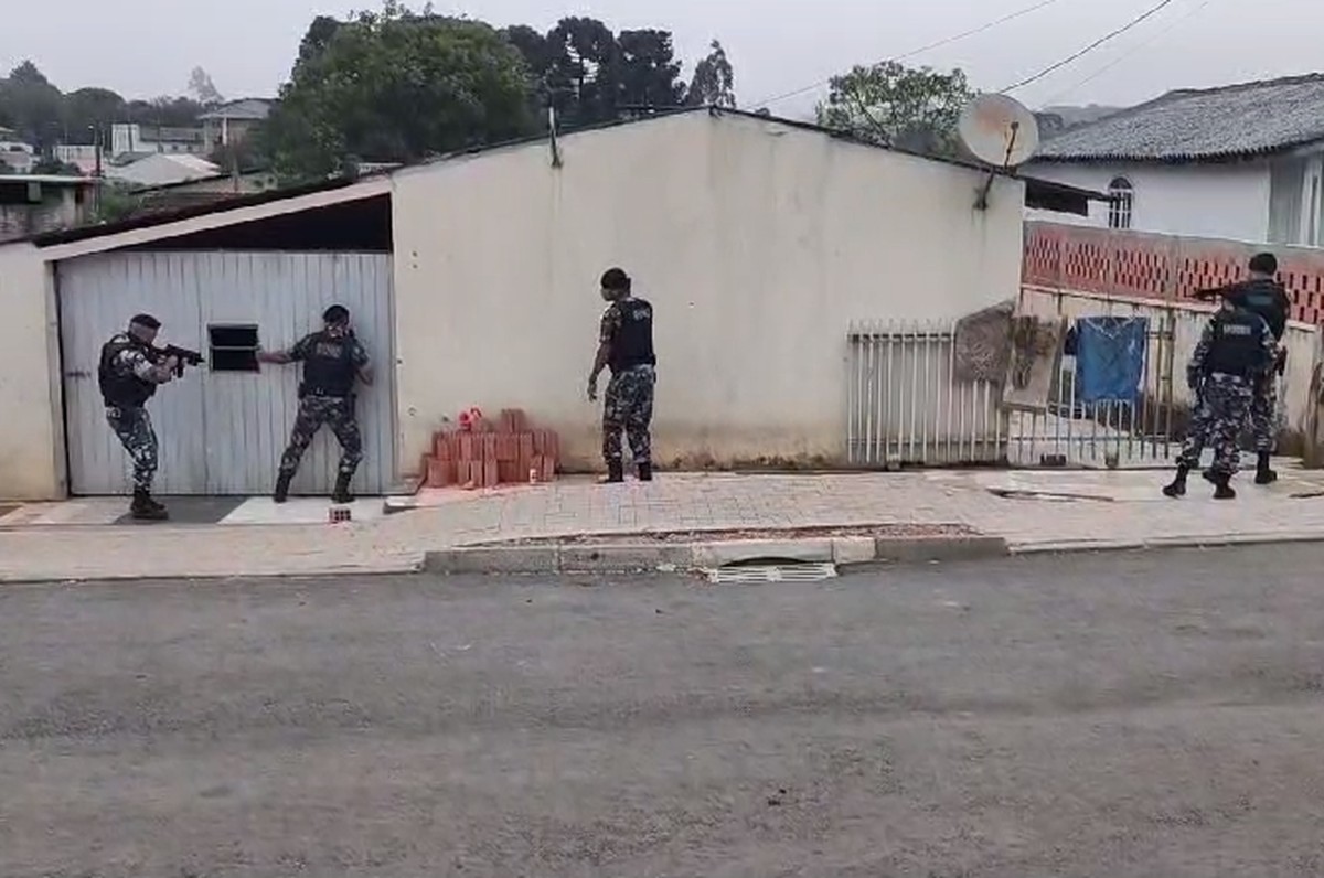 Operação mira grupo criminoso envolvido tráfico de drogas no PR
