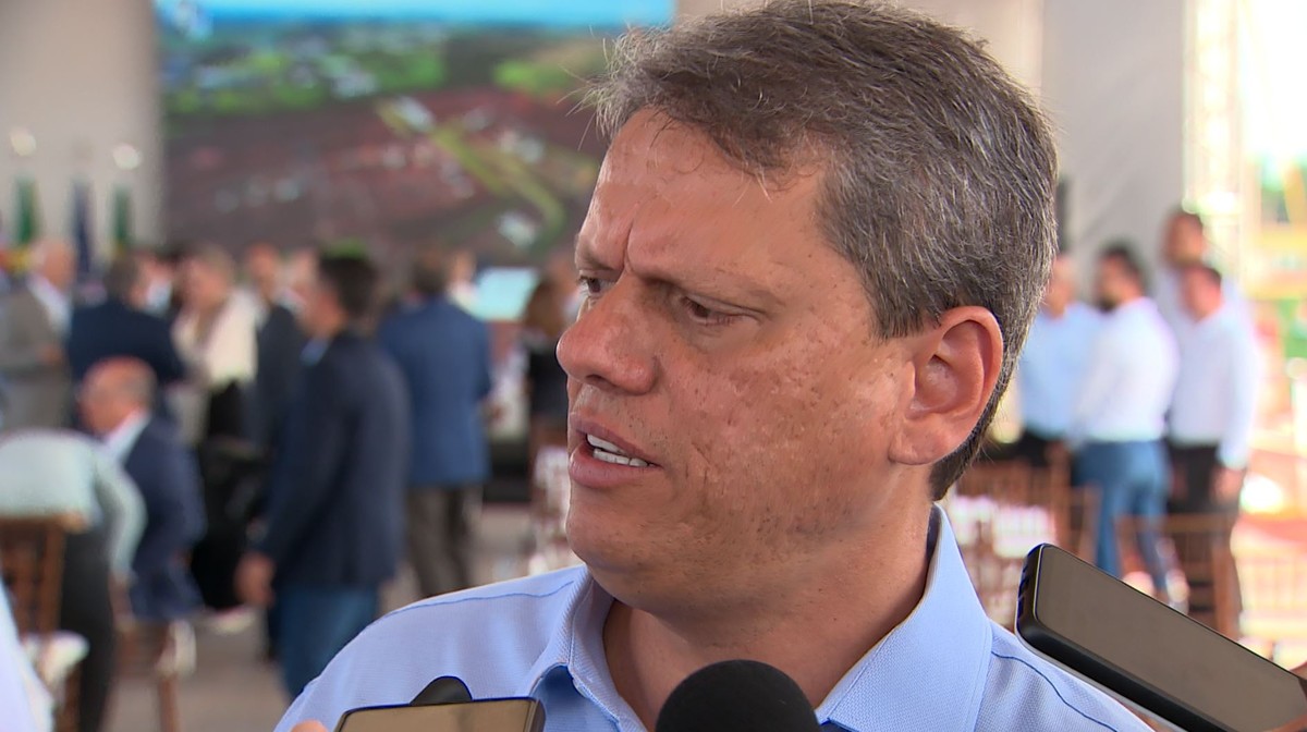 Tarcísio promete preço equilibrado da tarifa do Trem Intercidades