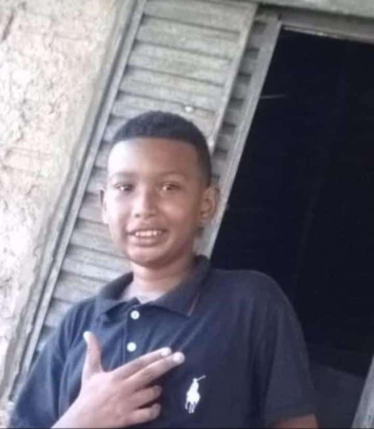 Menino de 12 anos que morreu após ser espancado escondeu dos pais que