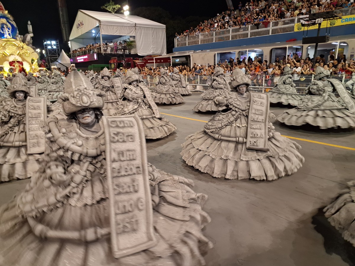 Para Homenagear Obras De Aleijadinho Mocidade Tem Ala Das Baianas De