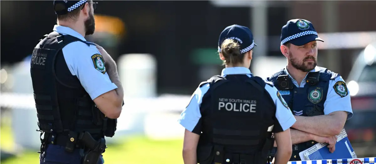 Australiano é acusado de mais de 1 6 mil crimes sexuais contra menores
