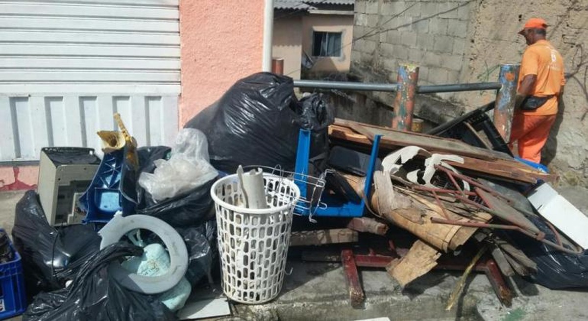 Mutirões de limpeza recolhem 301 toneladas de lixo e ajudam no combate