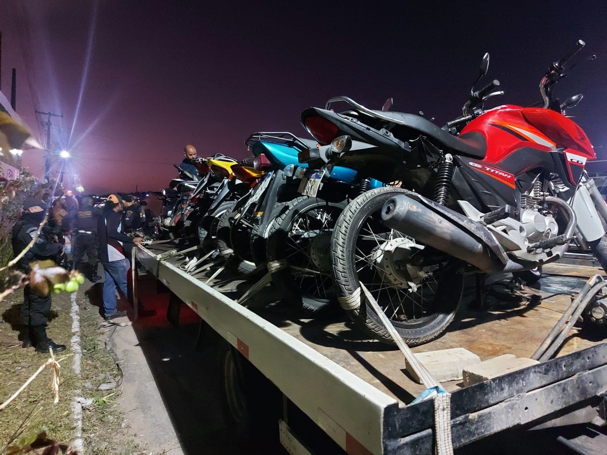 Dez motos são apreendidas após rolezinho na zona Oeste de Natal Rio
