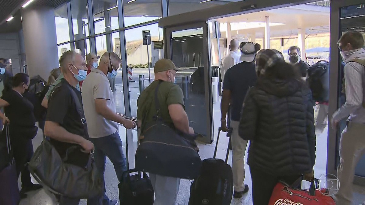Voo Quase Deportados Dos Eua Chega A Minas Gerais Minas Gerais G