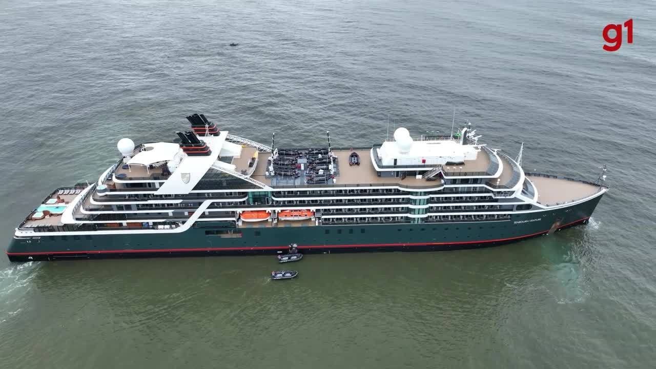 Navio ultraluxuoso que chegou a Balneário Camboriú faz expedições por R ...