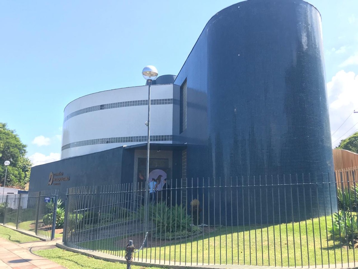 Corpo de Vânia Maria Nonnenmacher, mãe de Gisele Bündchen, é velado em ...