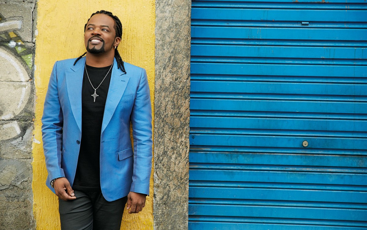 Xande de Pilares apresenta sucessos em show no Centro do Recife ...