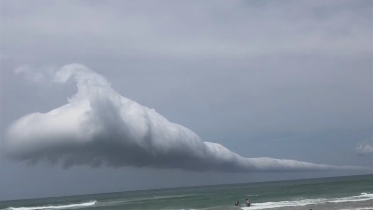 Nuvem 'rolo' é vista em praias de Florianópolis; VÍDEO | Santa Catarina ...