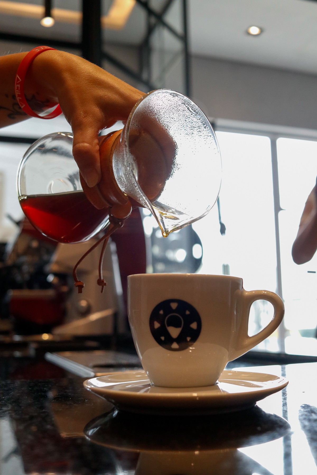 Você sabia que o seu café diário pode ter impurezas? | Especial ...