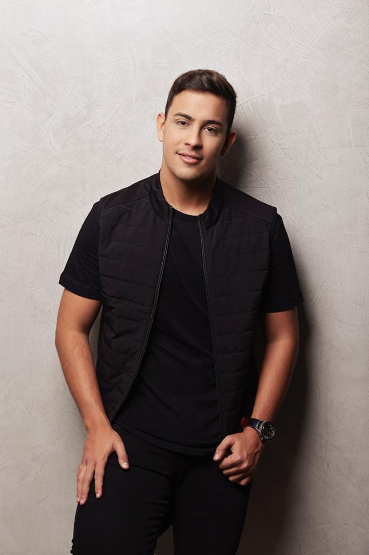 Promessa do forró, cantor Litto Lins lança single '200% saudade' | Rio ...