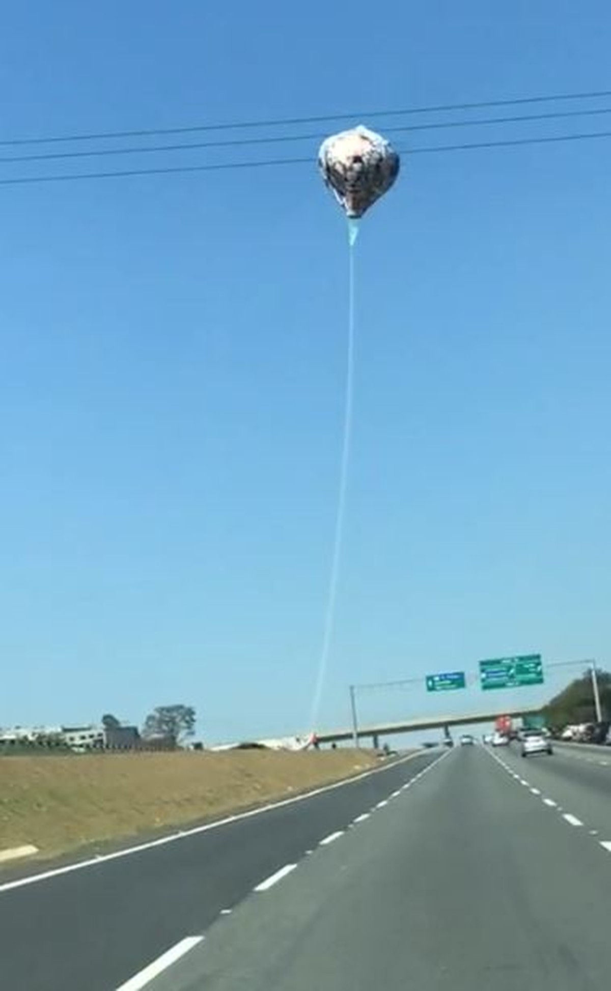 Balão cai e fecha Rodovia dos Bandeirantes na altura de Campinas ...