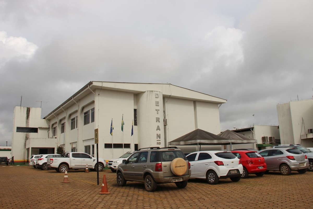 Com horário agendado, Detran-RO volta a fazer atendimento presencial ...