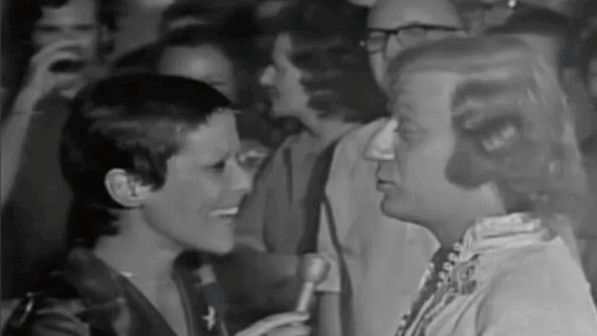 'Momento muito duro', diz viúva sobre morte de Juca Chaves; artista foi ...