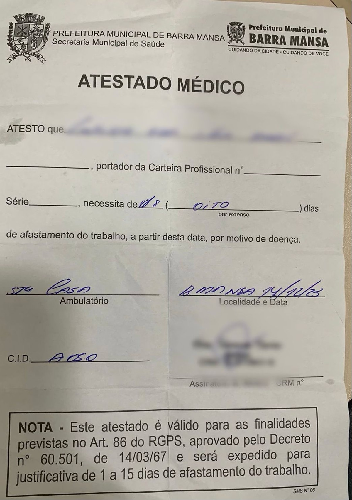 Jovem é presa por usar atestado médico falso para faltar ao trabalho em ...