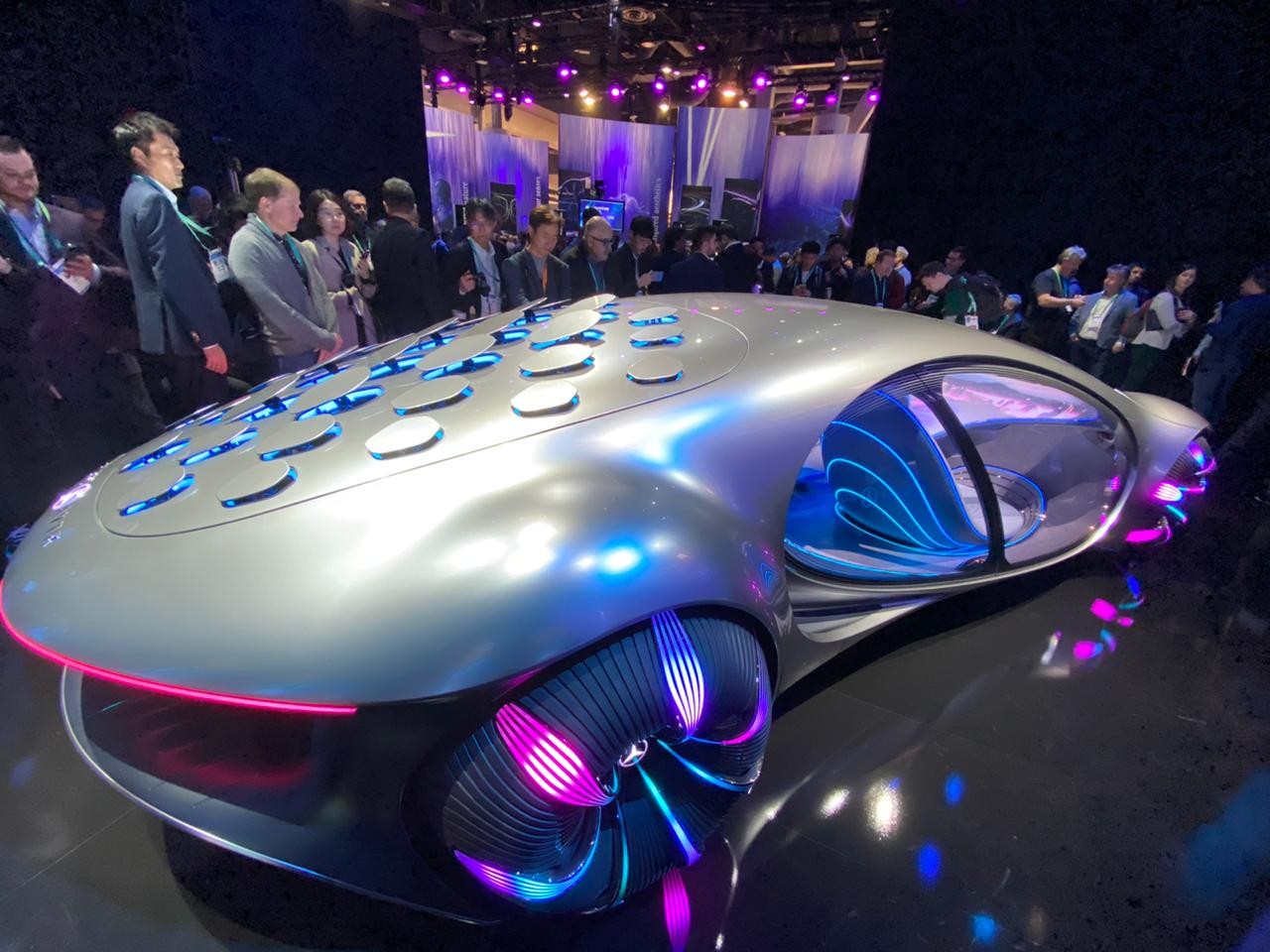 Mercedes-Benz cria carro baseado no filme 'Avatar' | CES 2020 ...