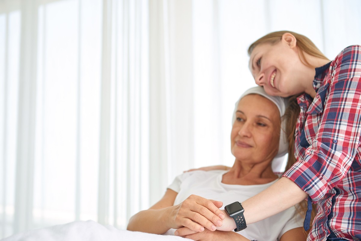 Novos tratamentos auxiliam na qualidade de vida de pacientes com câncer ...