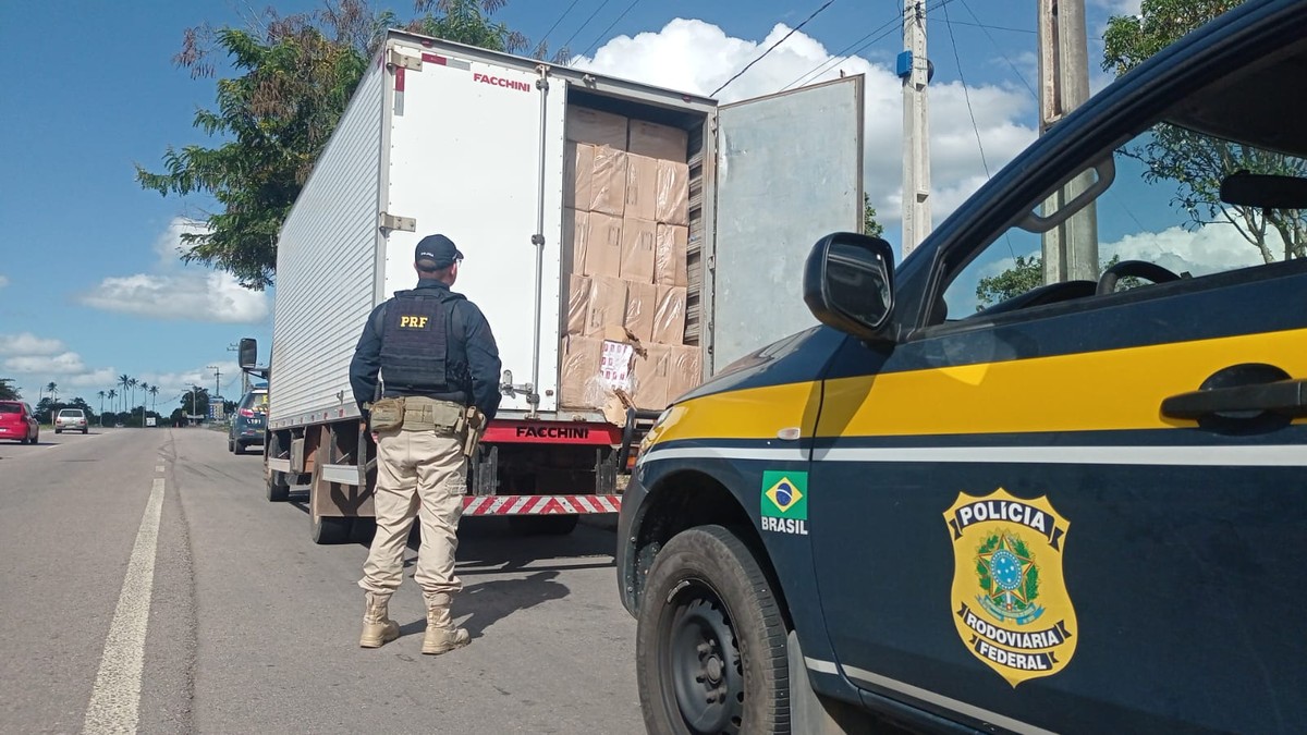 Prf Apreende Mais De 192 Mil Maços De Cigarro Contrabandeados Na