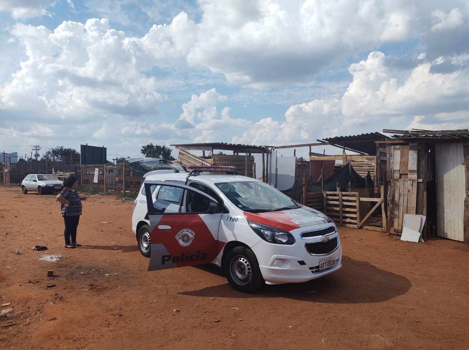 Polícia resgata vítima de sequestro-relâmpago de cativeiro em favela de ...
