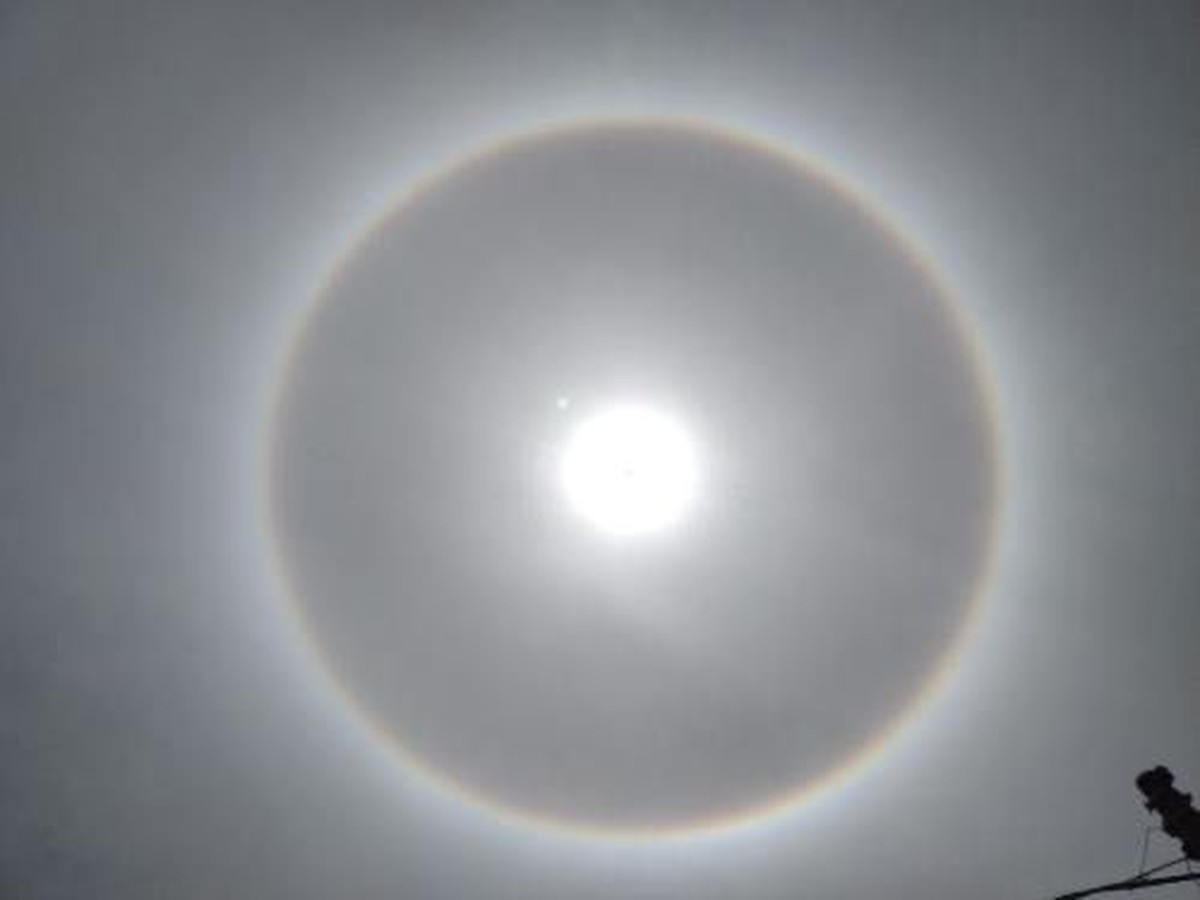 Halo solar: professor explica como se forma o 'arco-íris no sol' visto ...