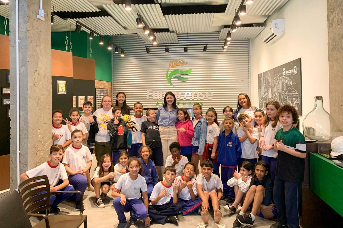Museu da Fumacense Alimentos vira sala de aula por um dia | Grupo Ezos | G1