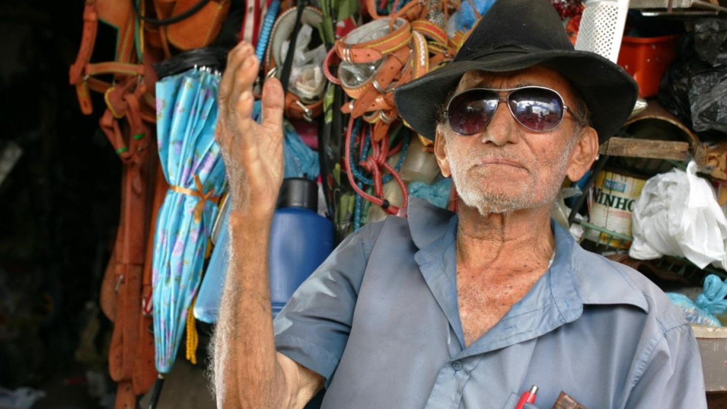 Homem 'mais ignorante do mundo', seu Lunga ganhará estátua em praça de ...
