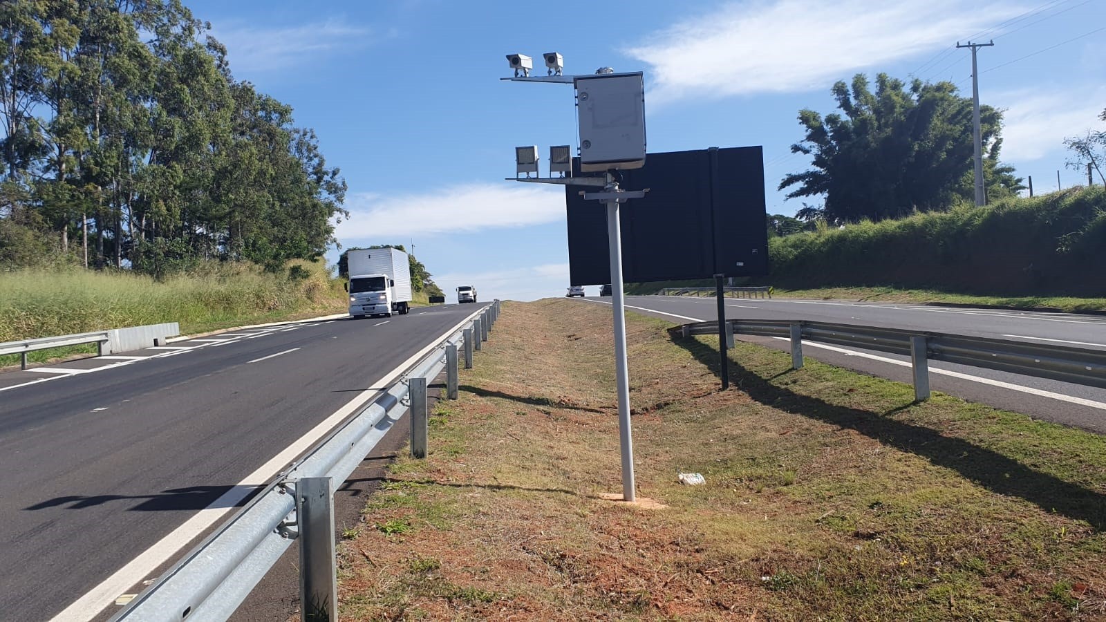 Mais de 40 pontos em 12 rodovias receberão novos radares na região de ...