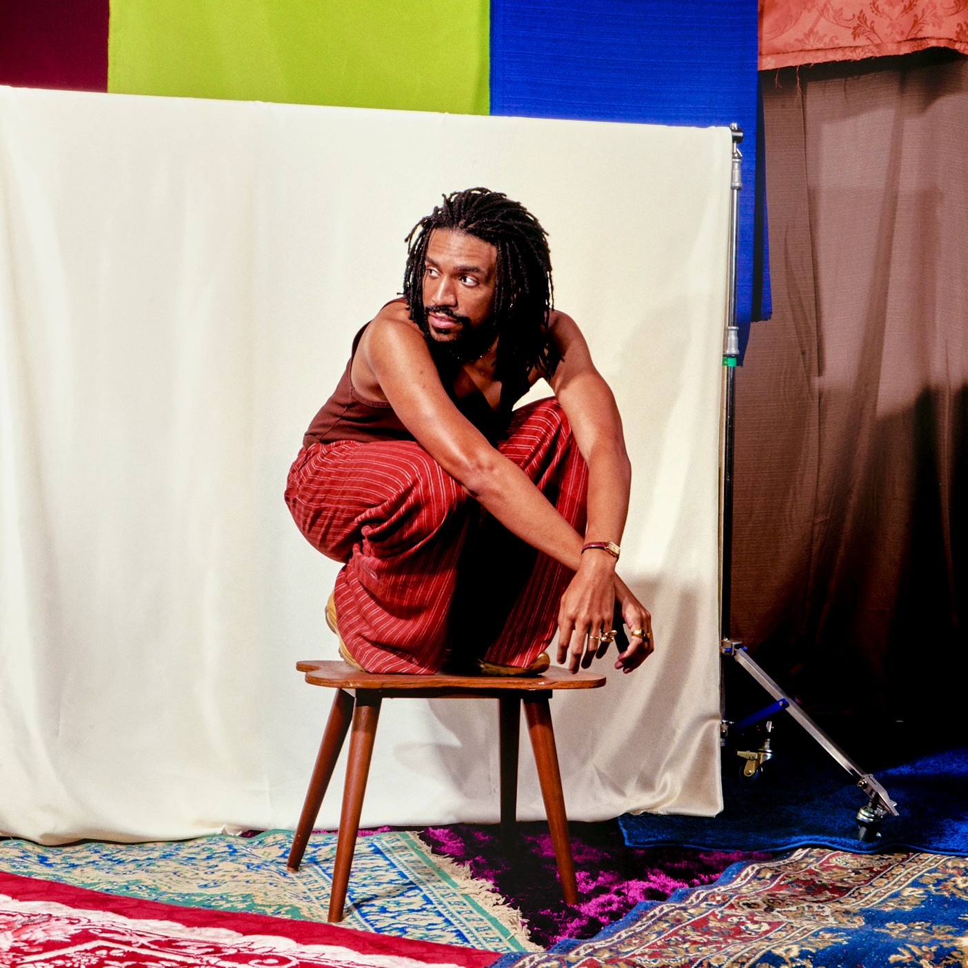 Cantor Pedro Emílio alinha memórias e referências afetivas em álbum em ...