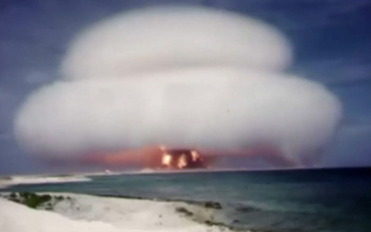 Após 6 décadas, EUA liberam imagens da Operação Teapot, que testou 14 ...