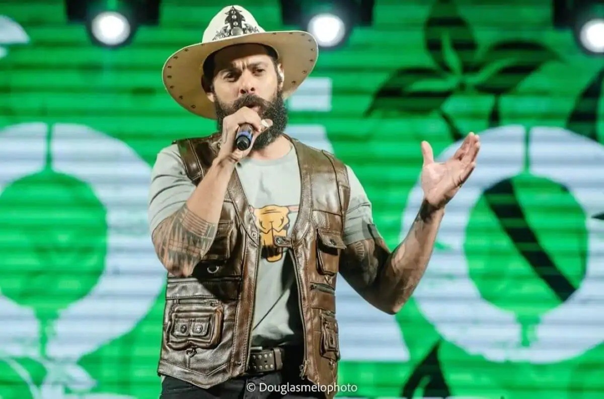 Primeiro empresário de João Carreiro presta homenagem ao cantor e ...