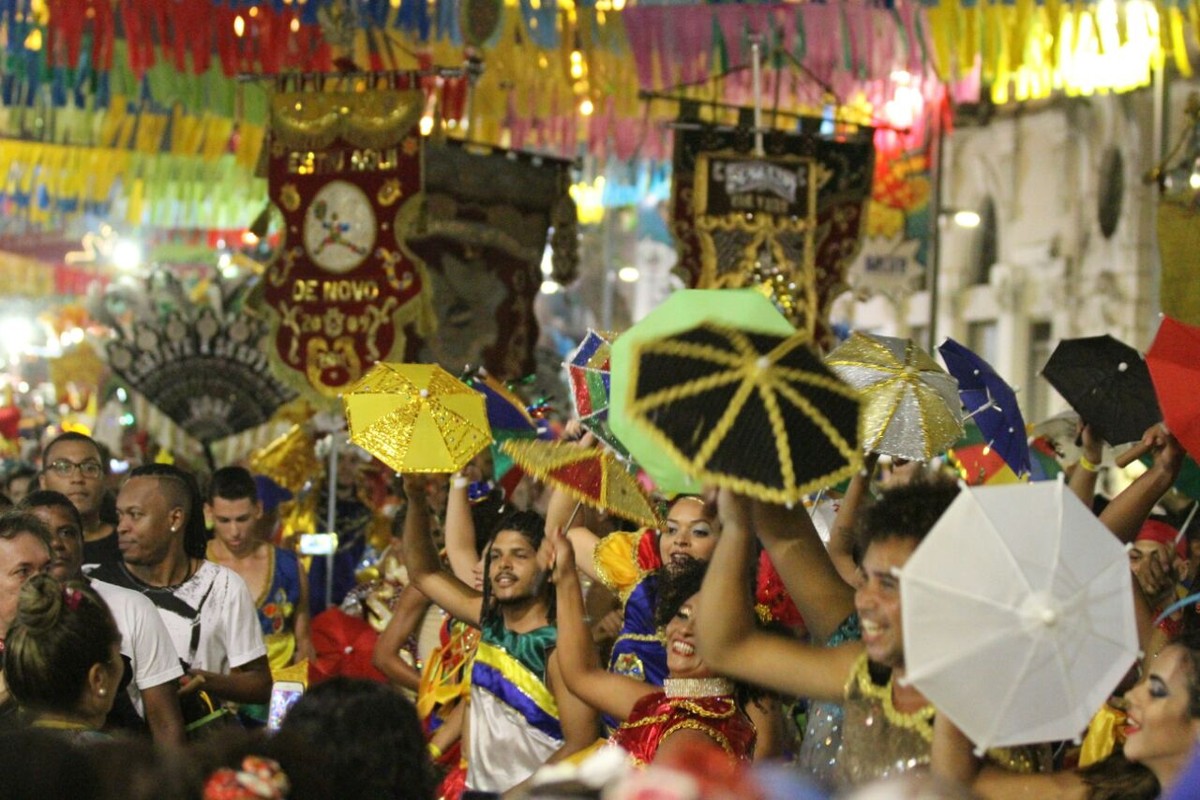 Gosta de marchinhas de Carnaval? Veja onde tem festa com músicas ...