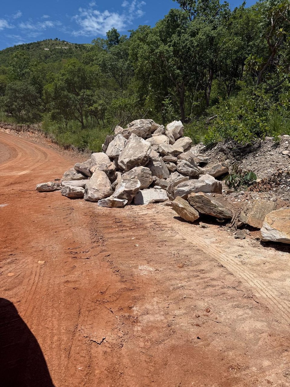 MPMT visita obras de novo parque e encontra pedras semelhantes às que ...