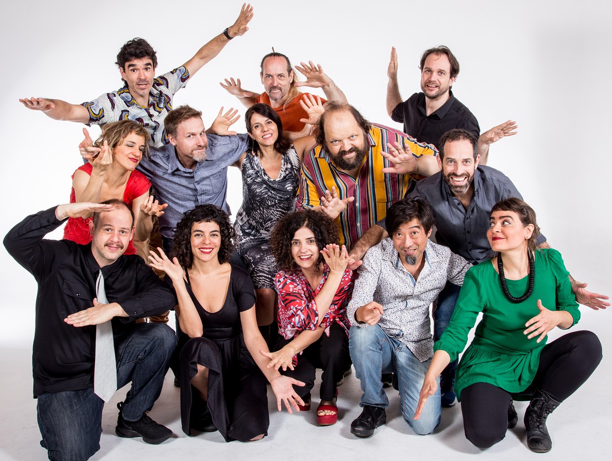 Barbatuques documenta a produção de sons corporais no primeiro songbook ...