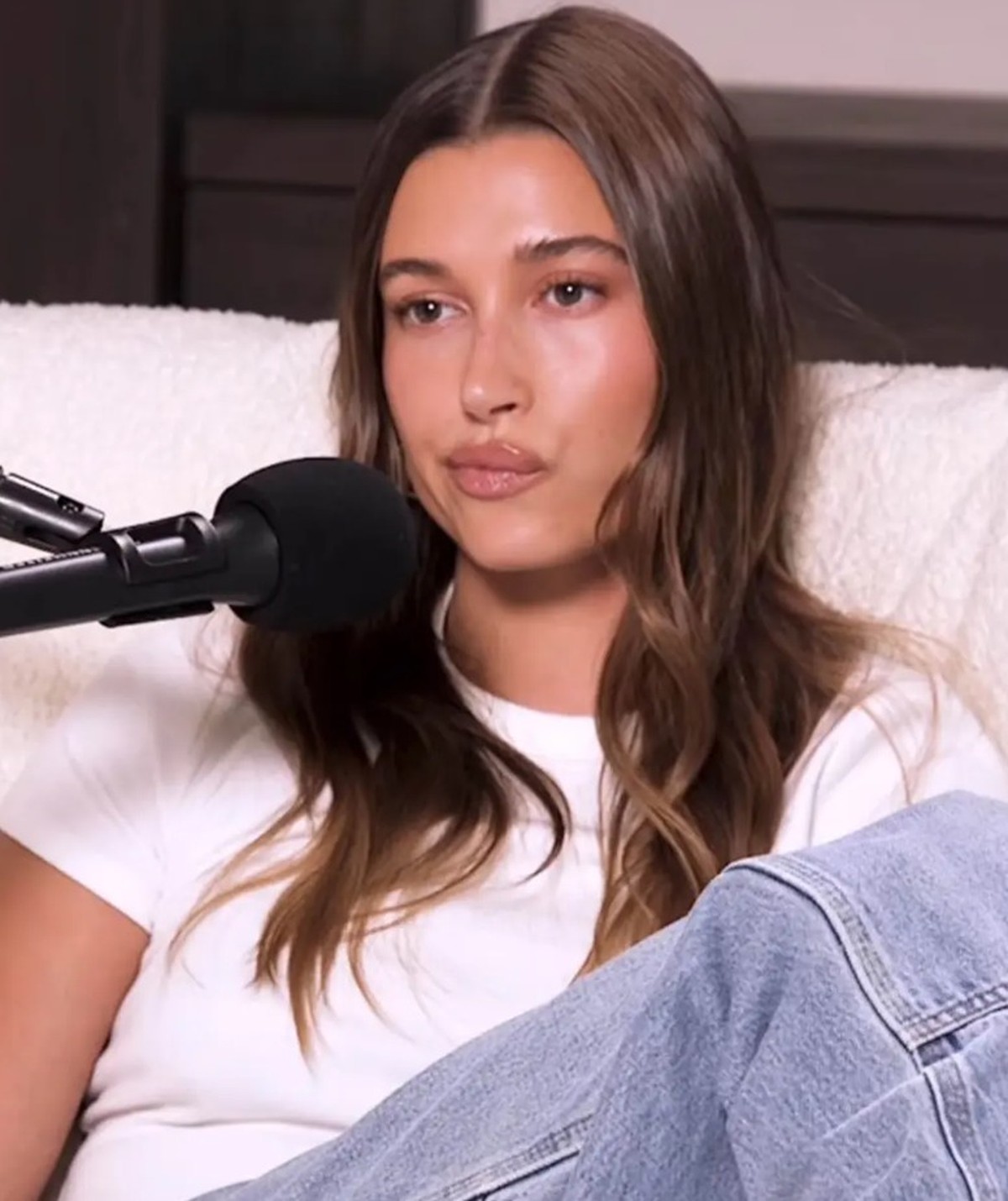 Hailey Bieber fala do começo da relação com Justin e nega que ele tenha ...