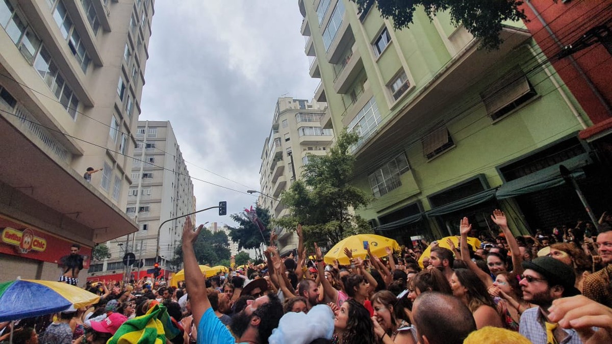 Blocos Domingo Ela Não Vai, Ilú Oba de Min e Baixo Augusta fazem ...