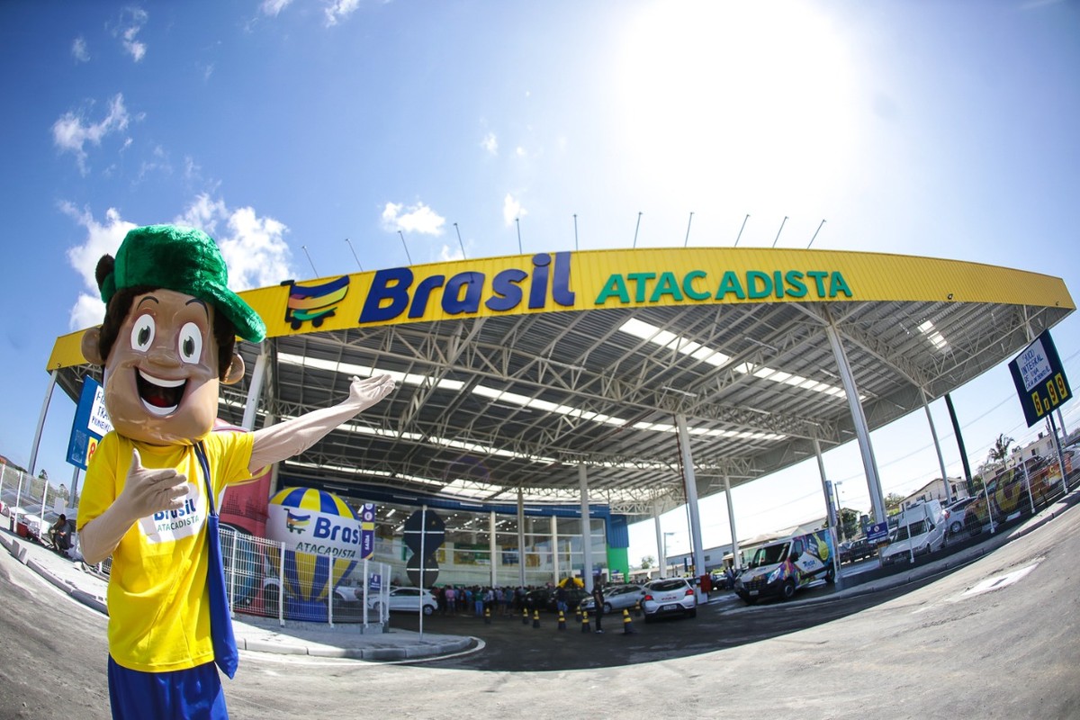 Ofertas de aniversário baixam ainda mais os preços no Brasil Atacadista ...