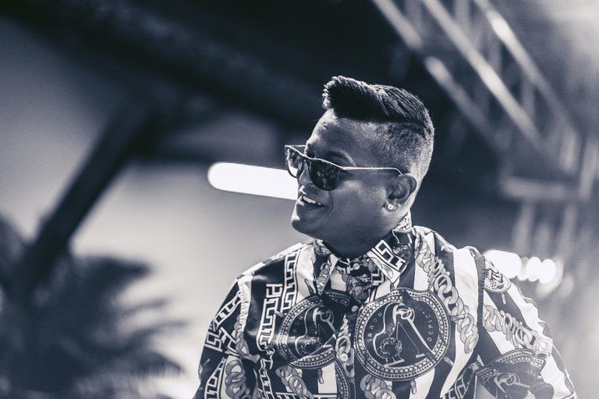 Cantor Sheldon grava DVD no Recife com participação de Michelle Melo e ...