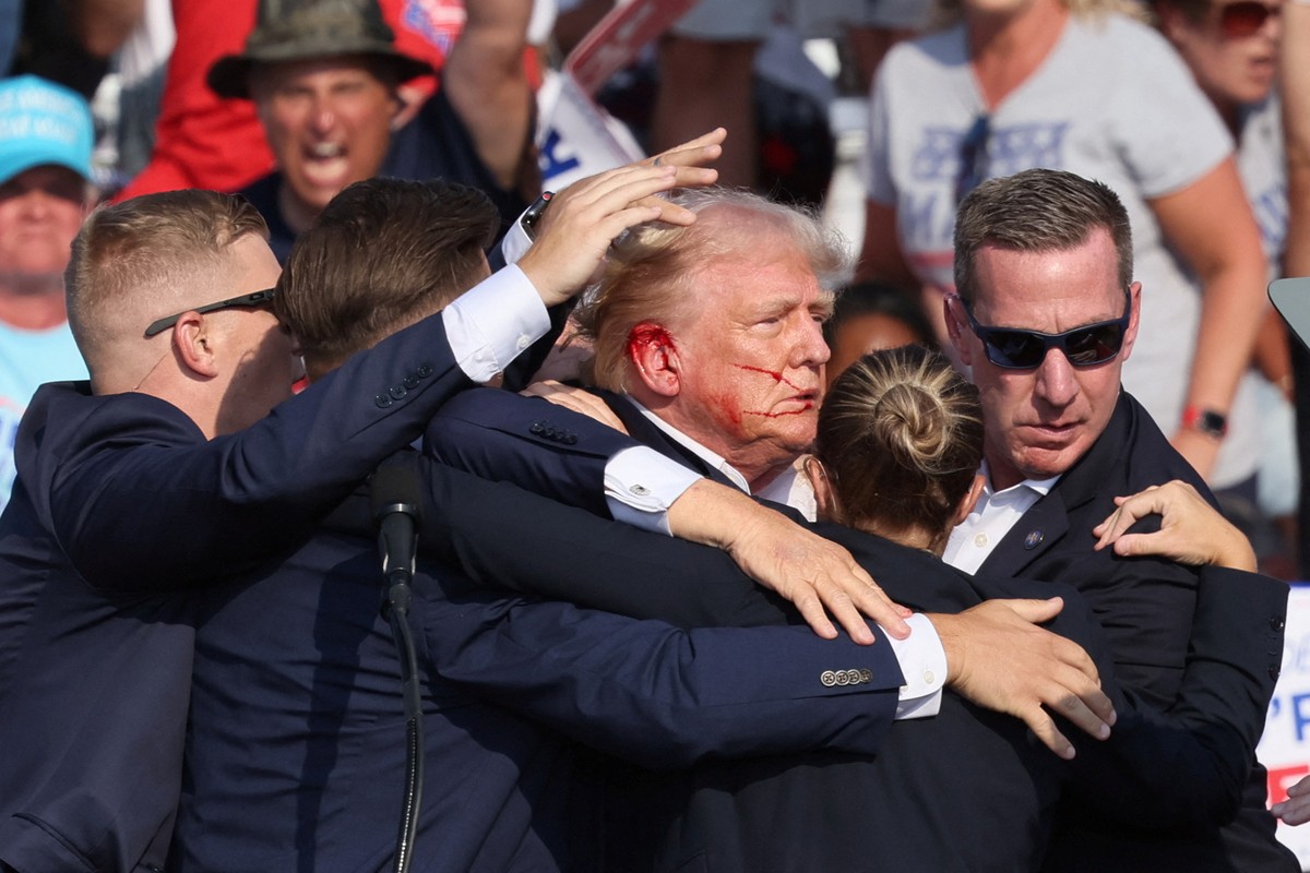 'Eu deveria estar morto', diz Donald Trump em primeira entrevista após ...
