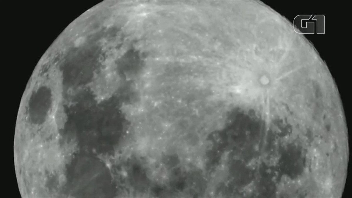 Veja fotos e vídeos da 'superlua rosa' no RS | Rio Grande do Sul | G1
