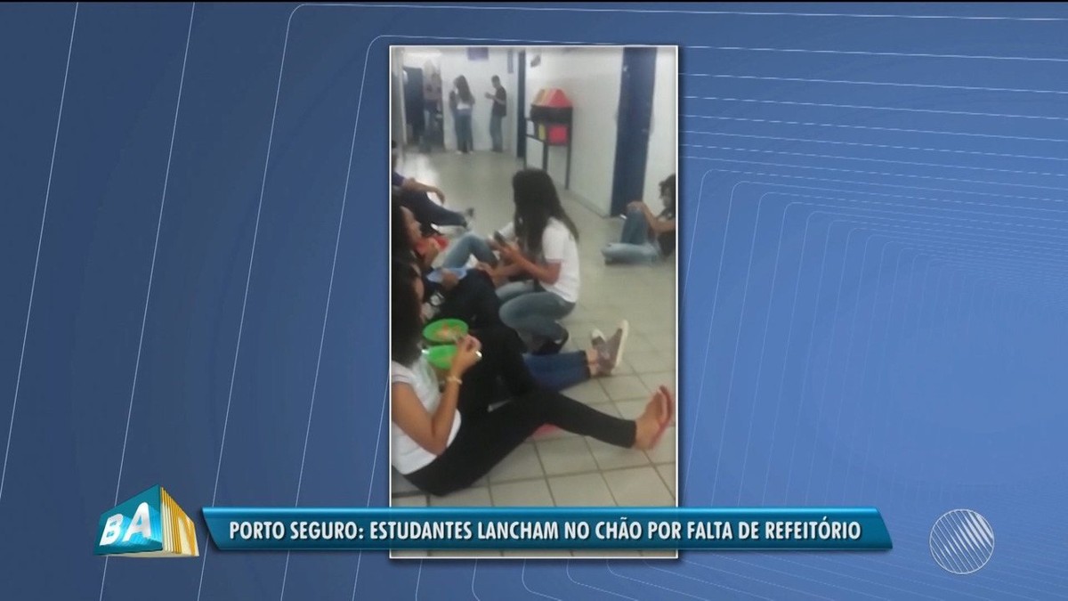Sem refeitório e com salas trancadas no intervalo, alunos de escola ...