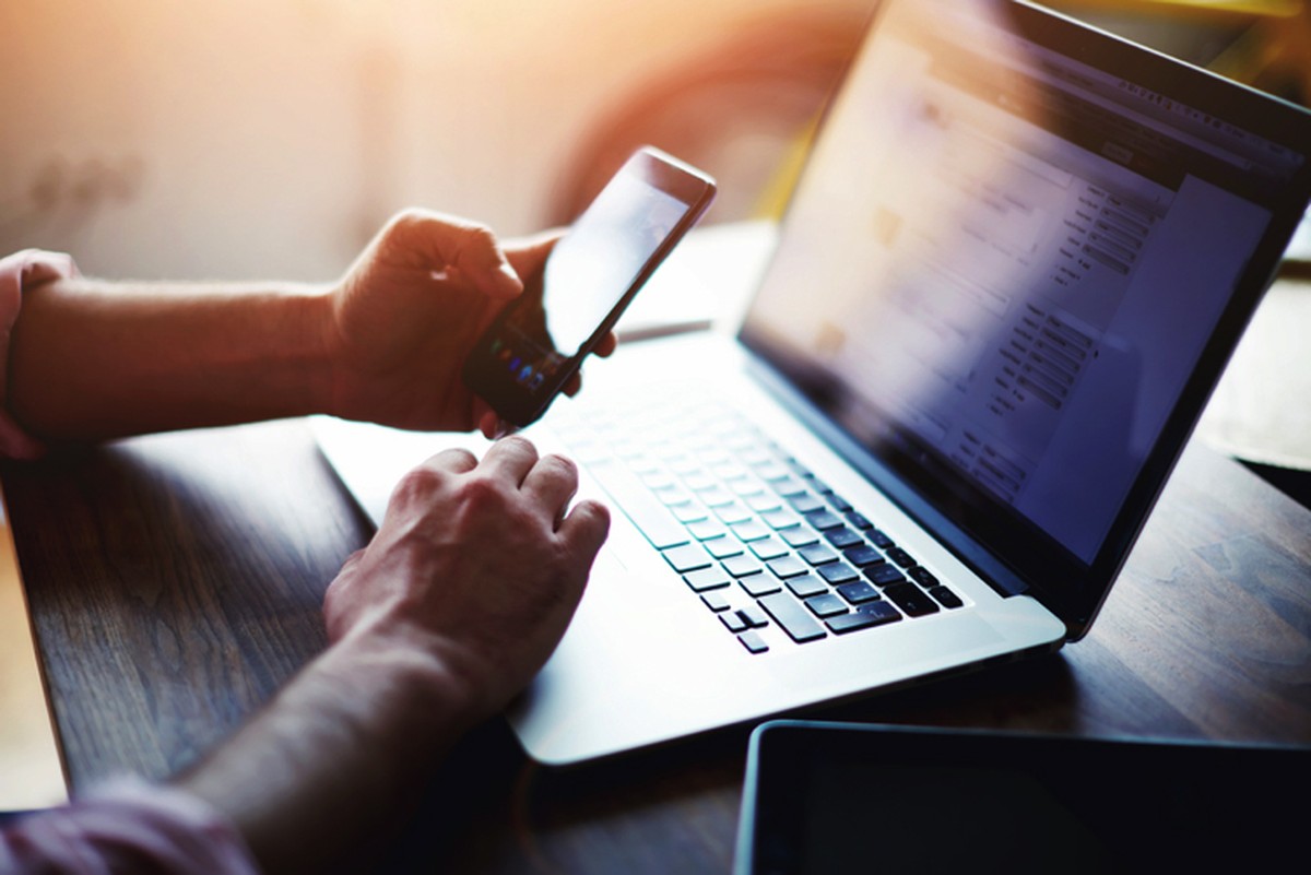 Brasileiro é um dos campeões em tempo conectado na internet