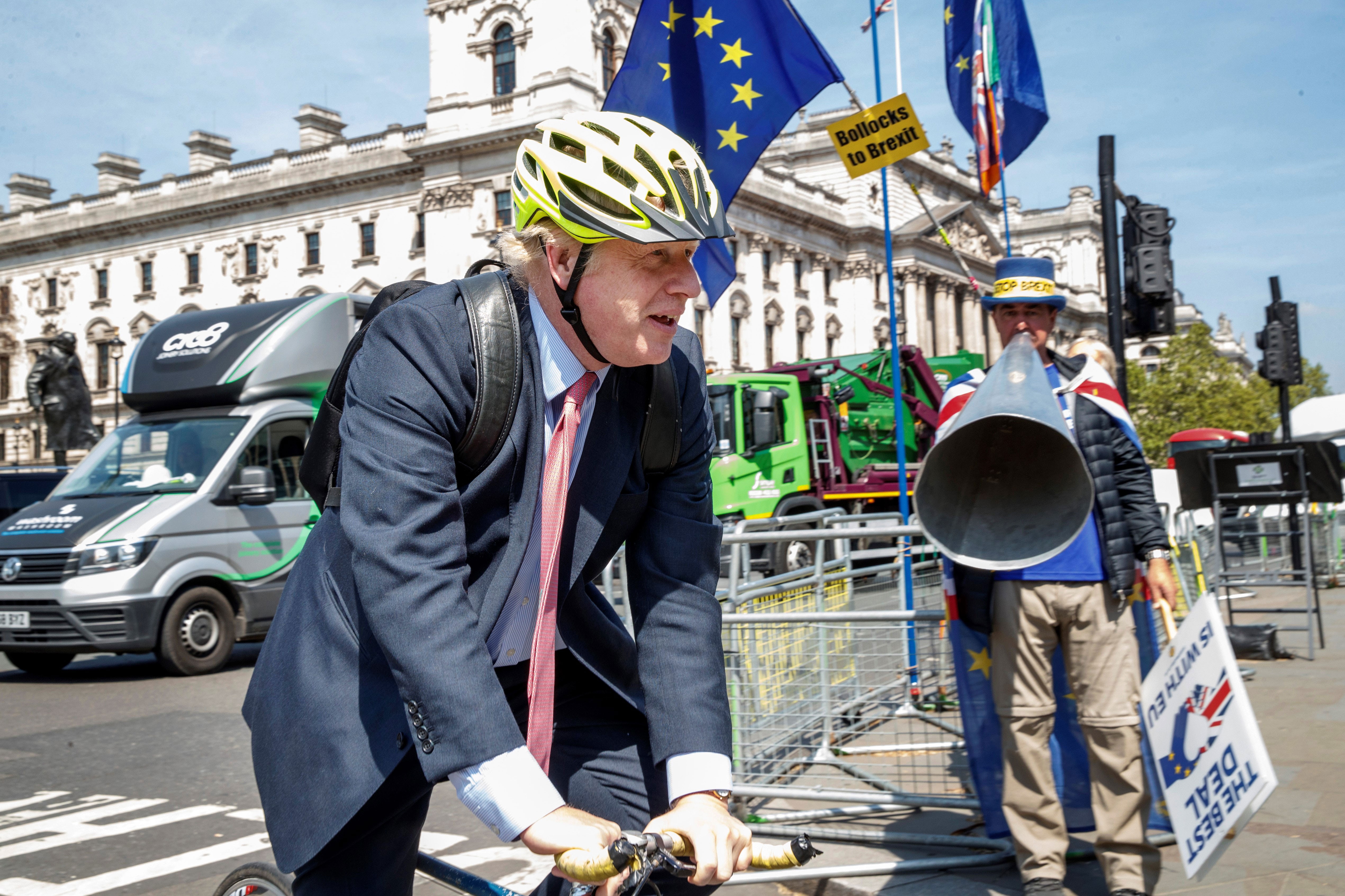 A pedalada arriscada de Boris | G1