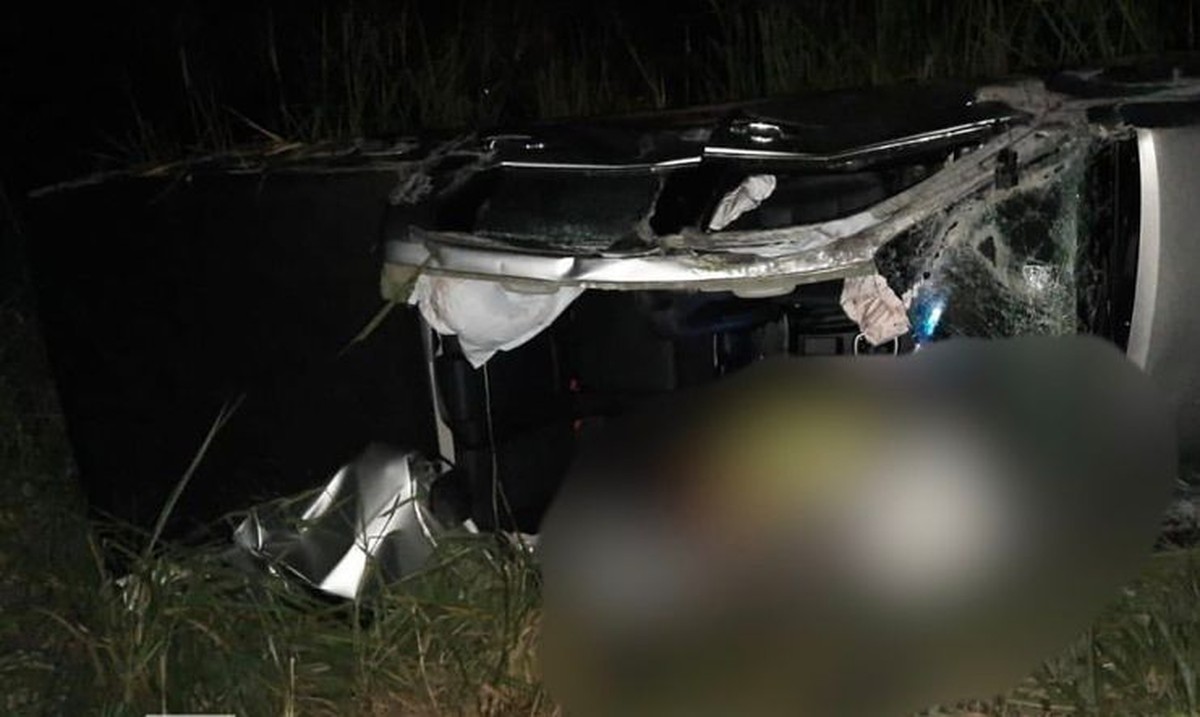 Uma pessoa morre em colisão envolvendo caminhonete e carreta na BR-010 em Campestre do Maranhão ...