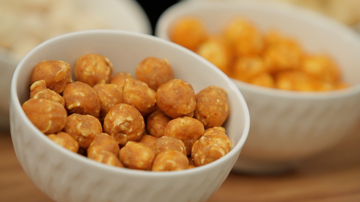 Aprenda como fazer pipoca de paçoca e brigadeiro de pipoca com castanha ...