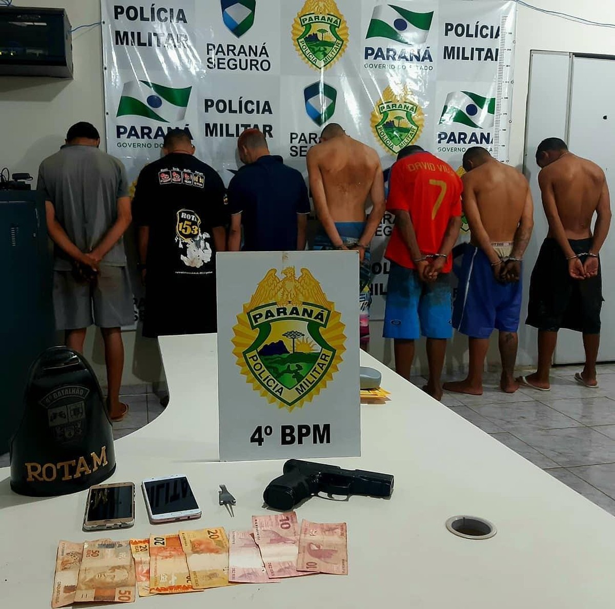 Pm Prende 7 Homens Suspeitos De Integrar Quadrilha Que Assaltava E