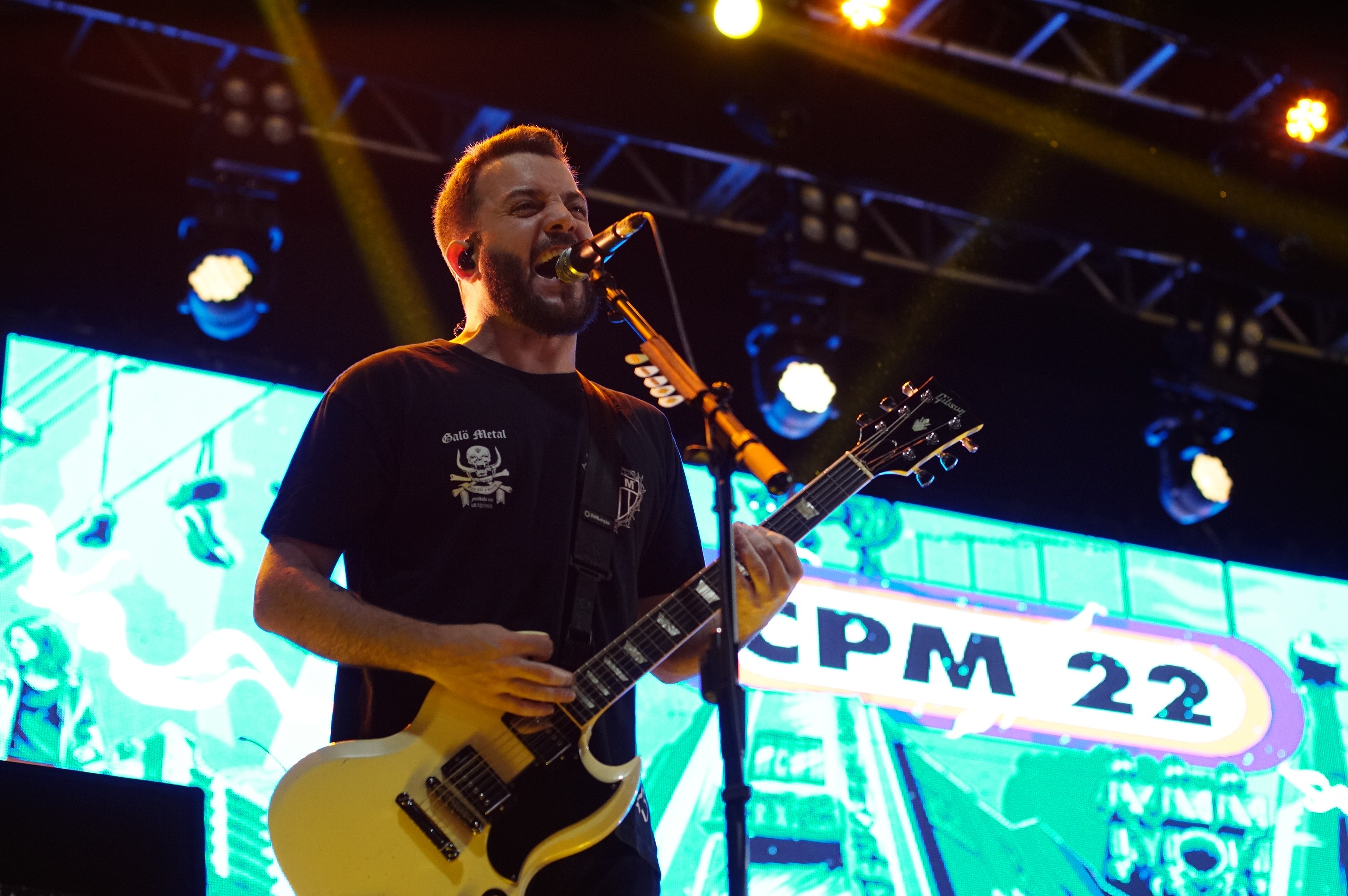 Crypta: quem é a banda brasileira que colocou o death metal feminino ...